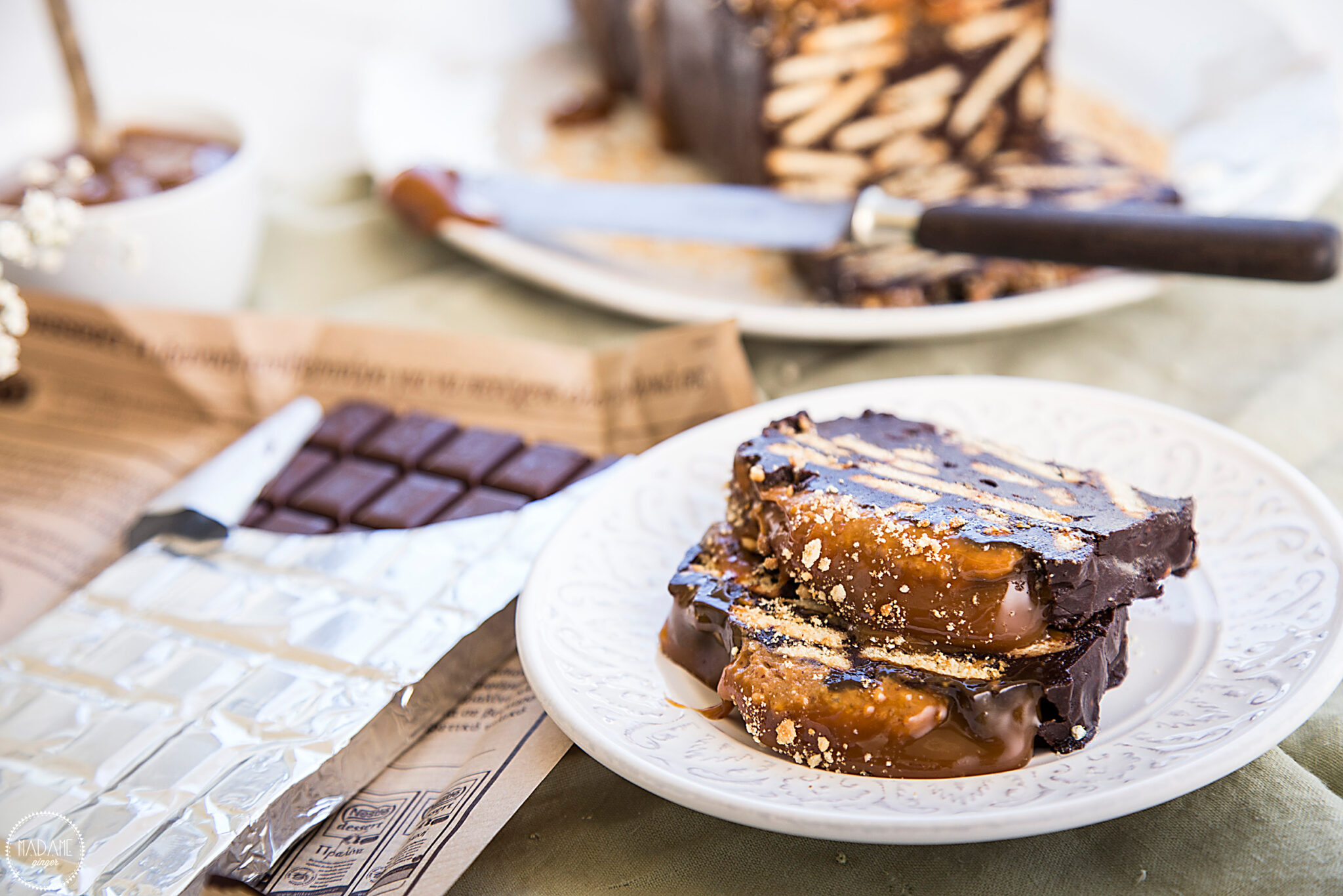 Κορμός σοκολάτας με καραμέλα & φιστικοβούτυρο (Μωσαϊκό) - madameginger.com