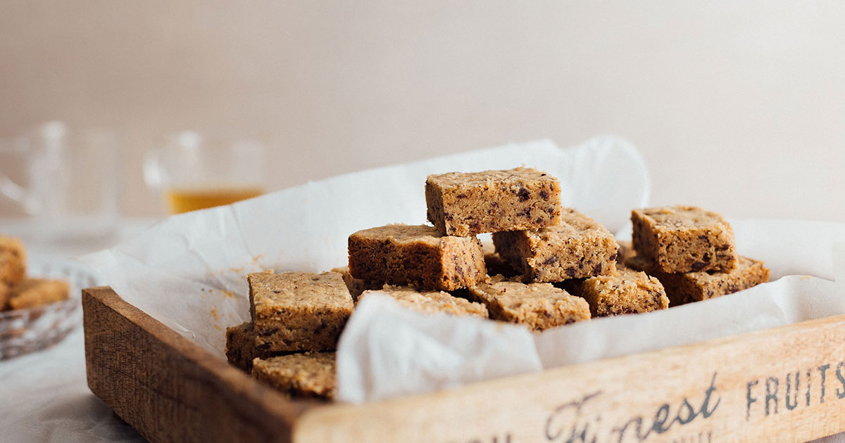 Μπισκότα shortbread με κομματάκια σοκολάτας, με λάδι αντί για βούτυρο